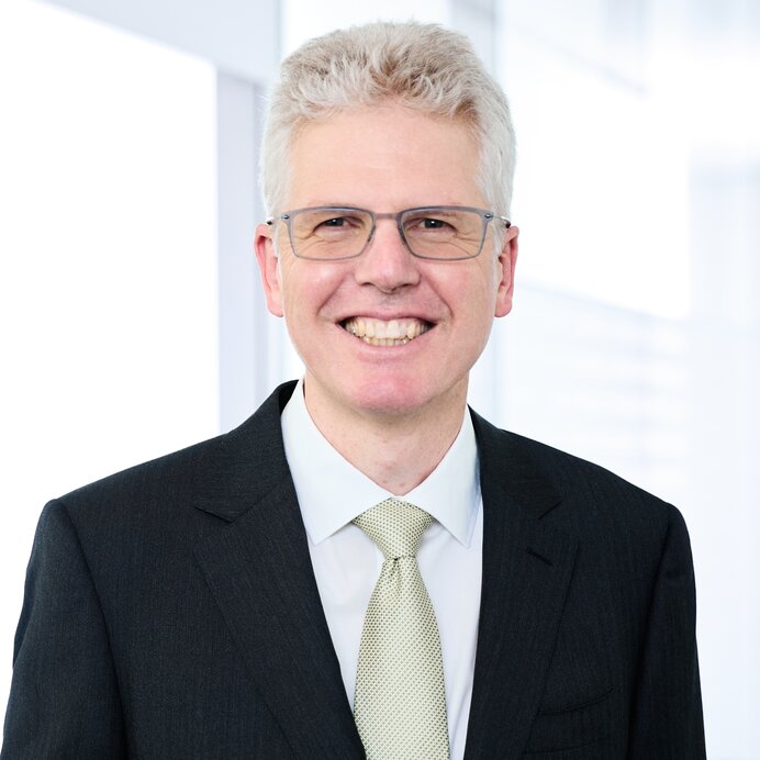 UPC-Hub - HOFFMANN EITLE